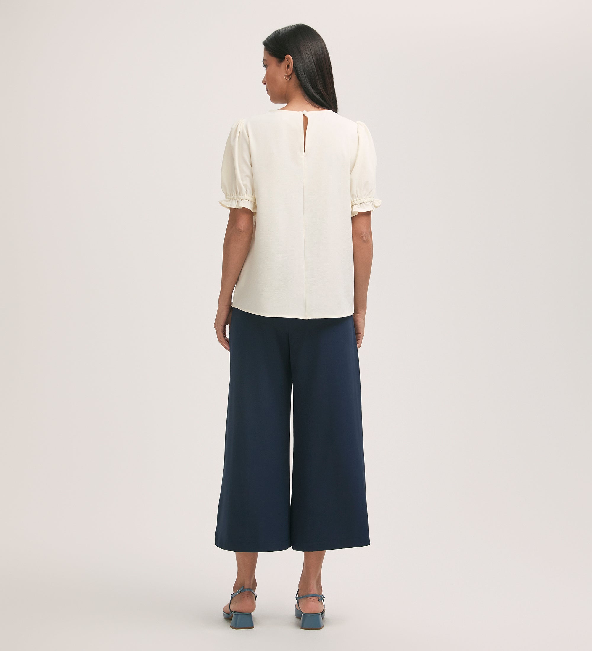 Charlie Ivory Crepe T-Shirt – Finery London