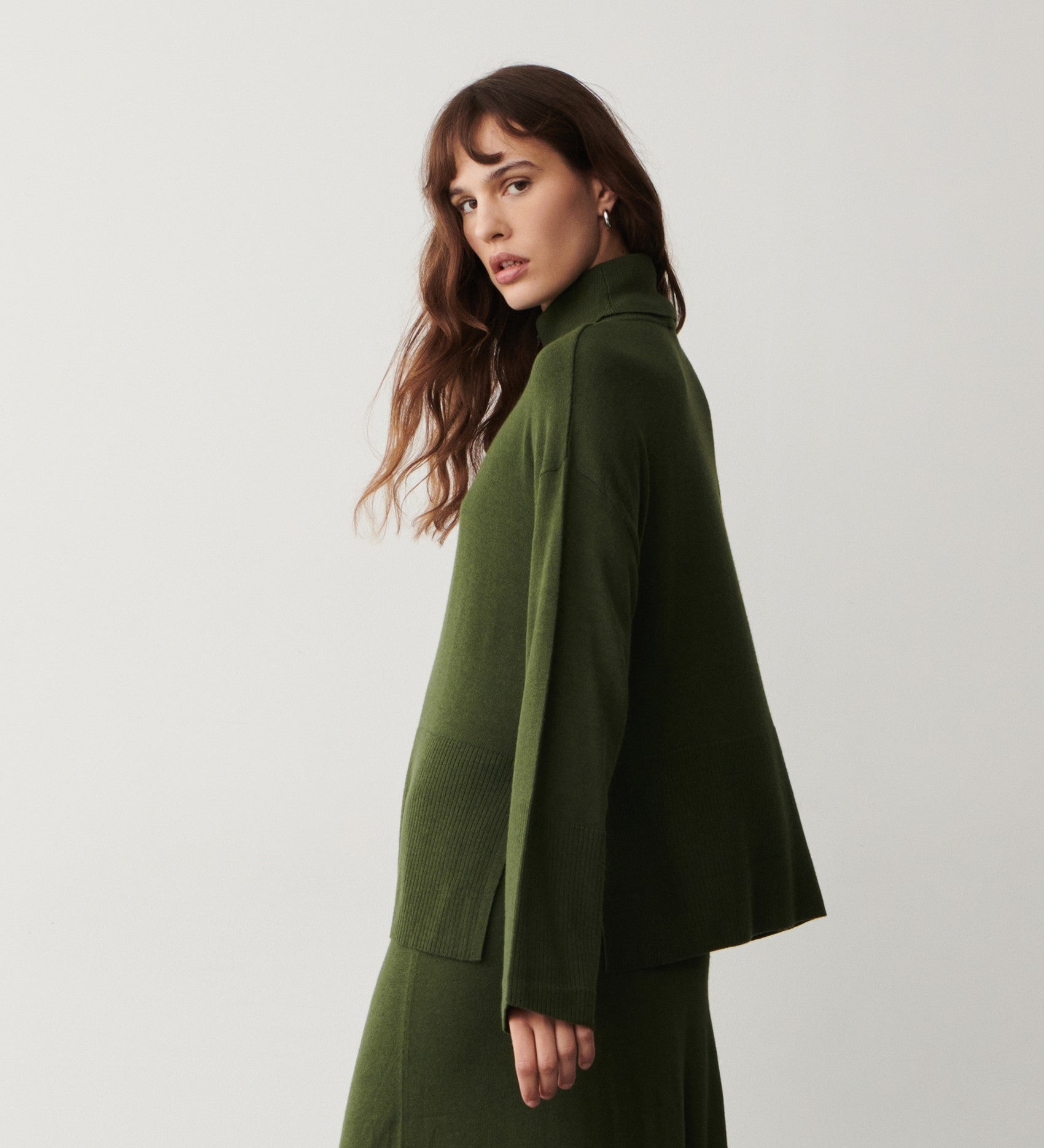 Sienna Khaki Roll Neck Jumper – Finery London