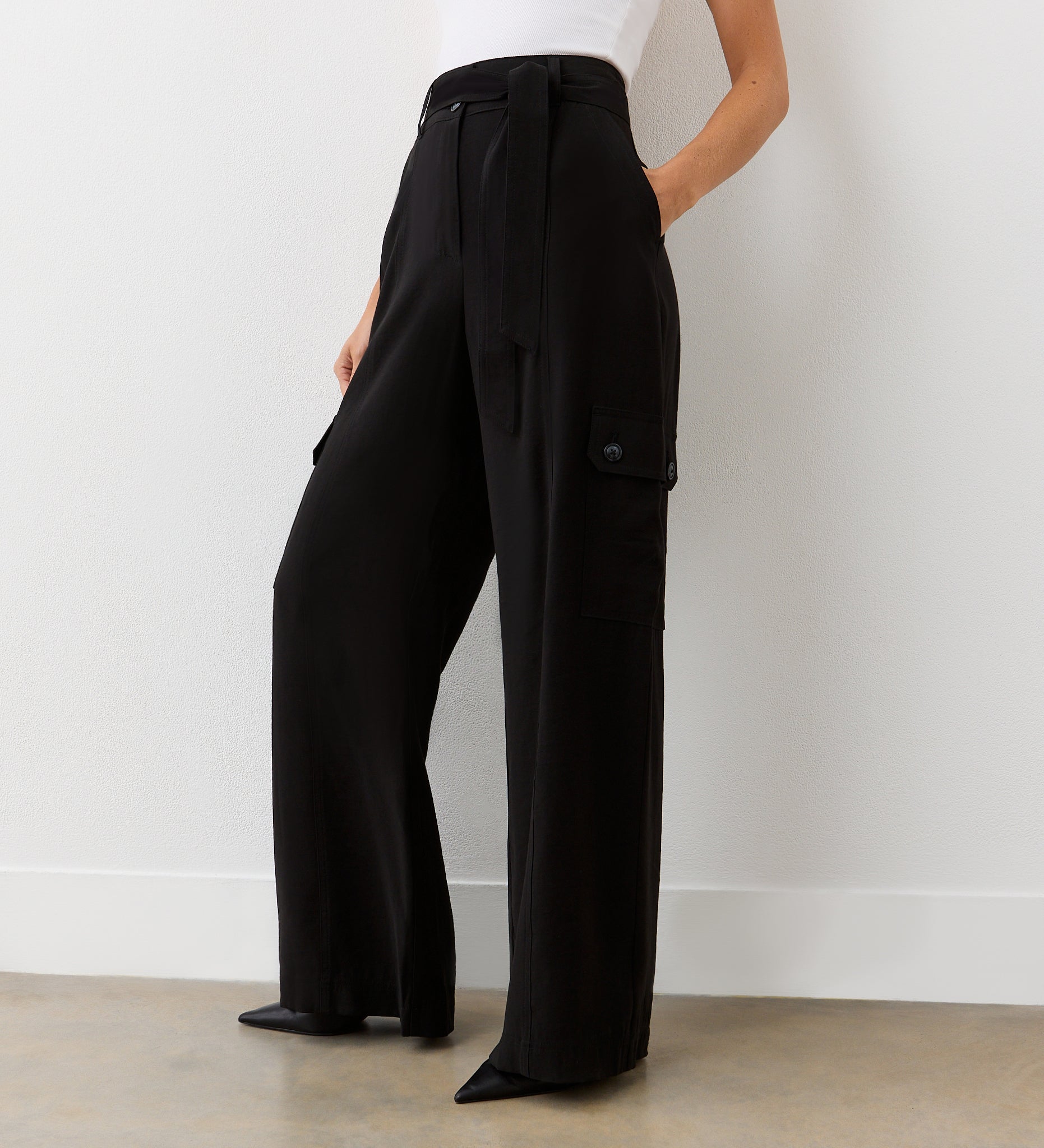 Maxine Black Wide Leg Trousers – Finery London