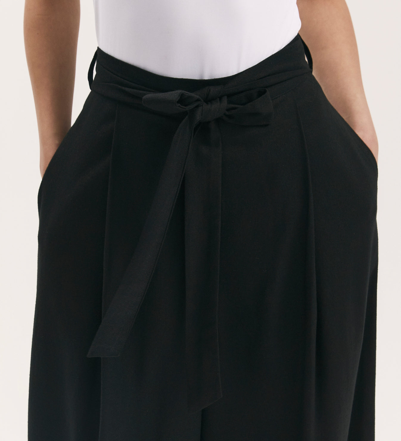 Athena Black Linen Blend Wide Leg Trousers – Finery London